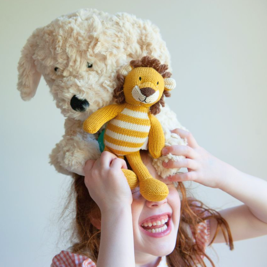 Arthur Stripey Lion Rattle – Little Annie Printshop